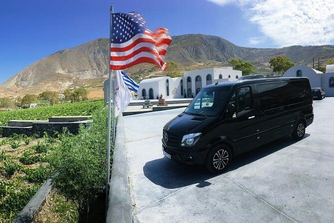 Santorini Port Transport & Transfer Services - Who Is This Transfer Service Best Suited For?