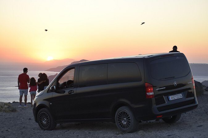 Santorini Premium Private Transfer Service - Who Should Book This?