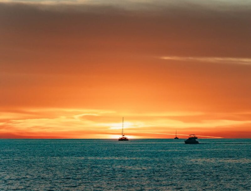 Santorini: Private Catamaran Tour with BBQ Meal and Drinks - Final Thoughts