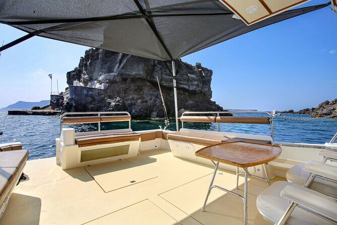 Santorini Private Cruise Sightseeing Tour with BBQ and Drinks - Who Is This Tour For?