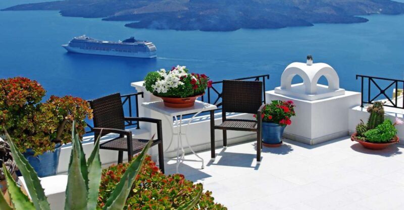 Santorini: Private Custom Island Guided Tour 3 - 5 hours - Discovering the Islands in Style