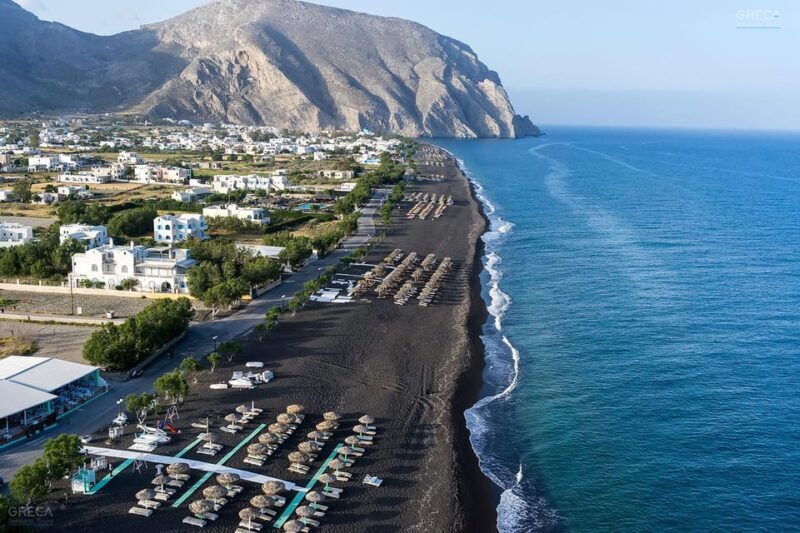Santorini Private Custom Tour with Local Driver-Guide - Key Points