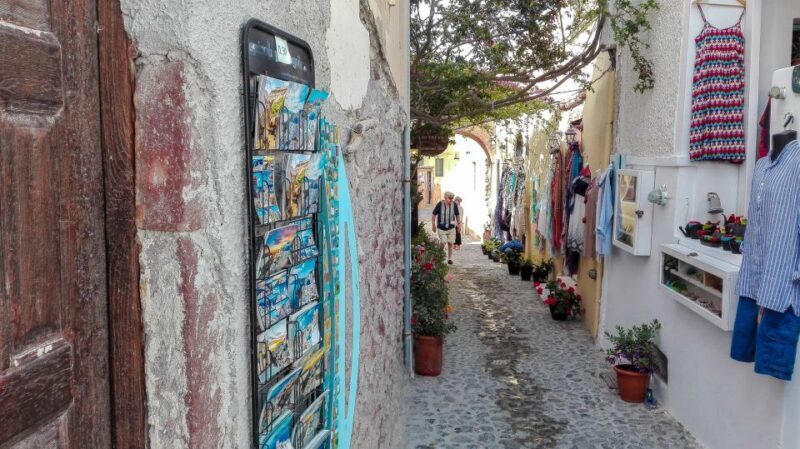 Santorini: Private Day Tour with Guide - The Value of a Private Guide