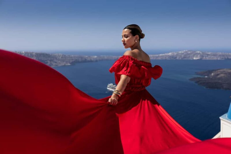 Santorini: Private Flying Dress Photoshoot at Iconic Spots - What To Expect During the Photoshoot