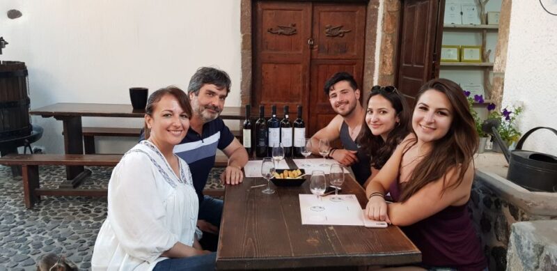 Santorini: Private Group Sightseeing Tour - Key Points