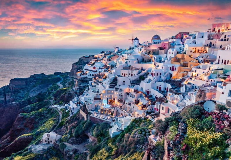 Santorini: Private Guided Sightseeing Day Tour - Key Points
