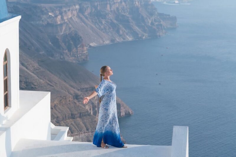 Santorini: Private Photo Shoot in Fira or Imerovigli - The Sum Up