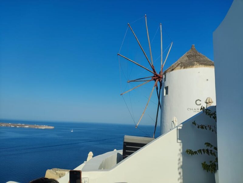 Santorini: Private Sightseeing Tour with Local Guide - What Makes This Tour Stand Out?