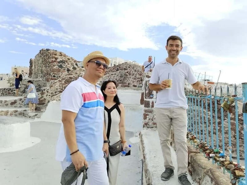 Santorini: Private Tour Experience with Breathtaking Views - An In-Depth Look at the Santorini Private Tour