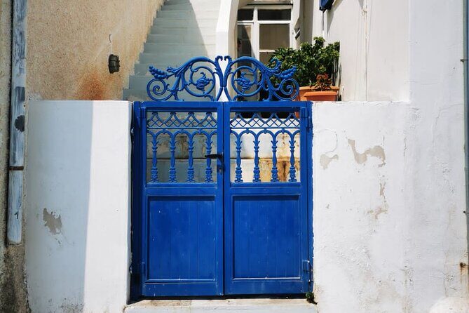 Santorini Private Tour Highlights 6h for Groups and Families - Why This Tour Is a Great Fit