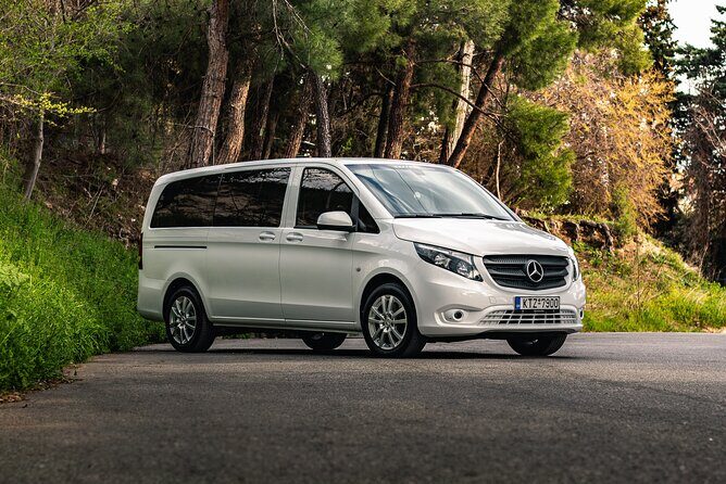 Santorini Private Transfer From or To the Ferry Port - Who Is This Transfer Best For?