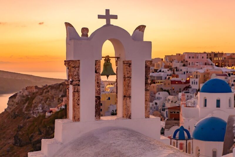Santorini: Romantic Sunset Caldera Cruise with Dinner - A Deep Dive into What to Expect