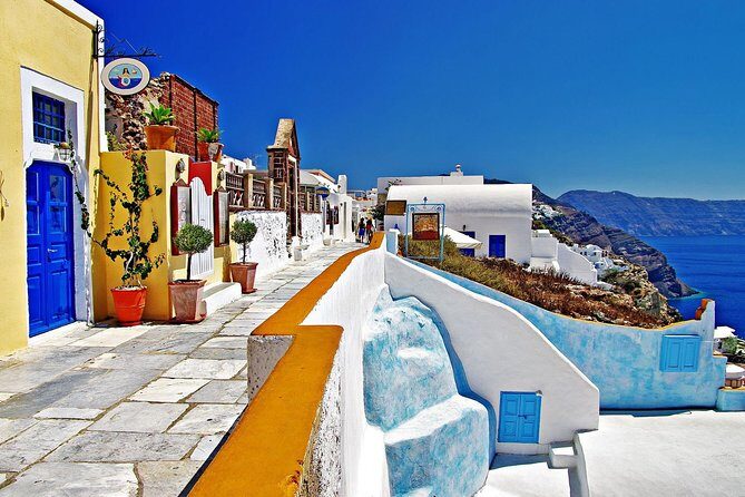 Santorini Roundtrip transport For oia - Who Should Consider This Experience