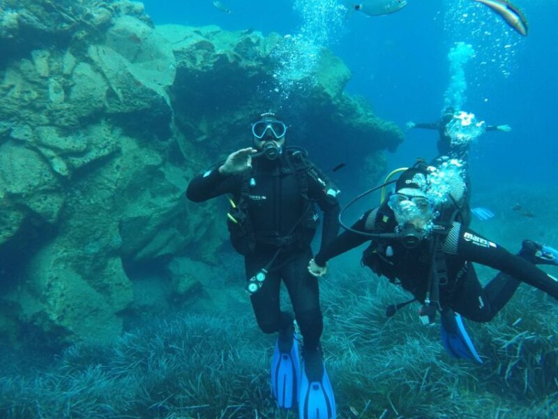 Santorini: Scuba Diving Experience in Caldera for Beginners - Key Points