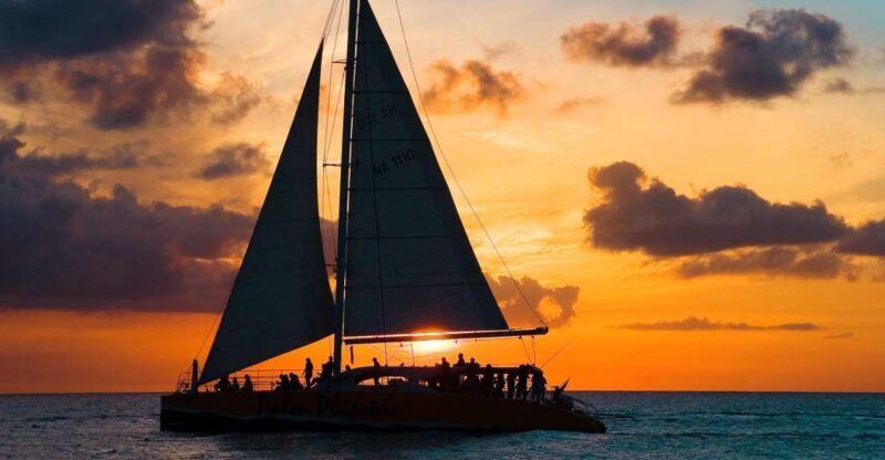 Santorini: Sunset Caldera Cruise with BBQ Meal and Drinks - The Itinerary Breakdown