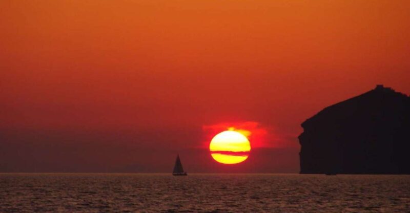 Santorini: Sunset Cruise with Greek Dinner and Transfer - The Authenticity and Value