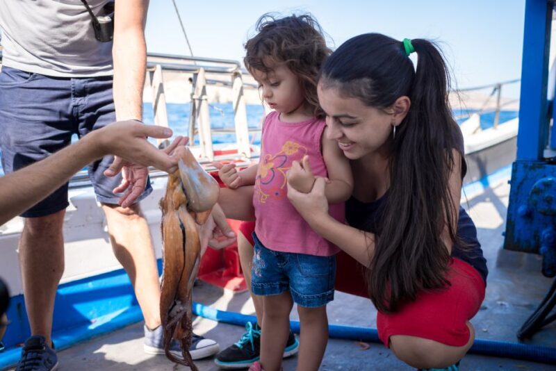 Santorini Sunset Fishing Trip with Dinner and Drinks - FAQs