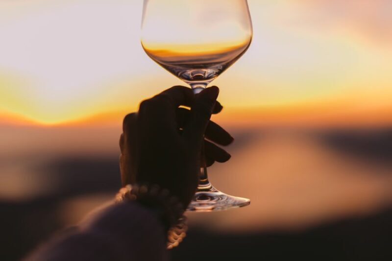 Santorini: Sunset Walking Tour with Local Food and Drinks - An In-Depth Look at the Santorini Sunset Food & Drink Tour