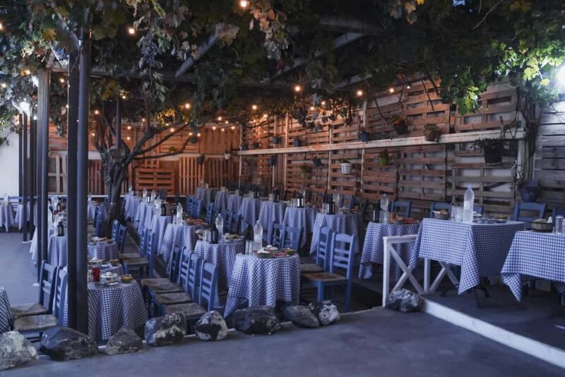 Santorini: The Greek Wedding Show - A Deep Dive into the Experience