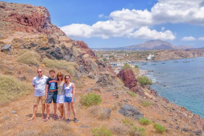 Santorini: Traditional Sightseeing Bus Tour with Oia Sunset - Who Should Book This Tour?