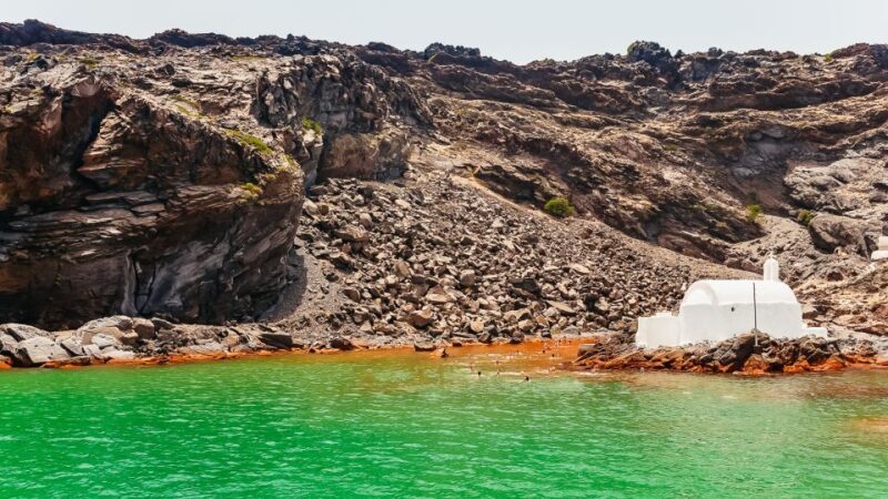 Santorini: Volcano and Hot Springs Sunset Dinner Cruise - Who Should Consider This Tour?