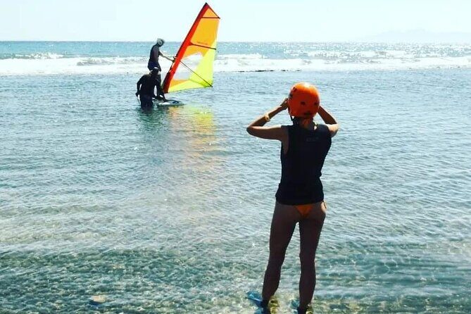 Santorini Windsurfing lessons - Key Points