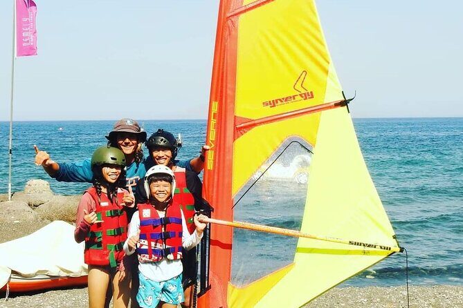 Santorini Windsurfing lessons - What to Expect from the Santorini Windsurfing Lessons