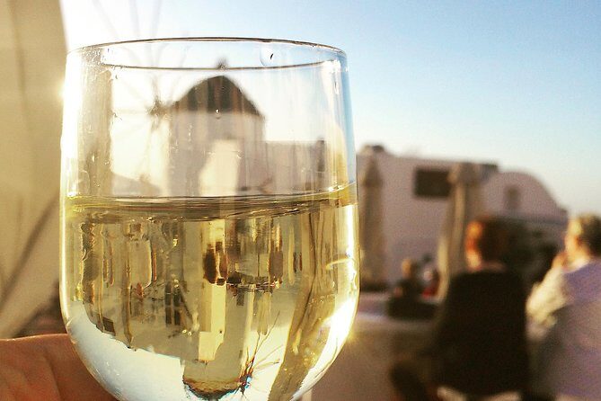 Santorini Wine Tour with sunset in Oia - Exploring the Itinerary: What to Expect