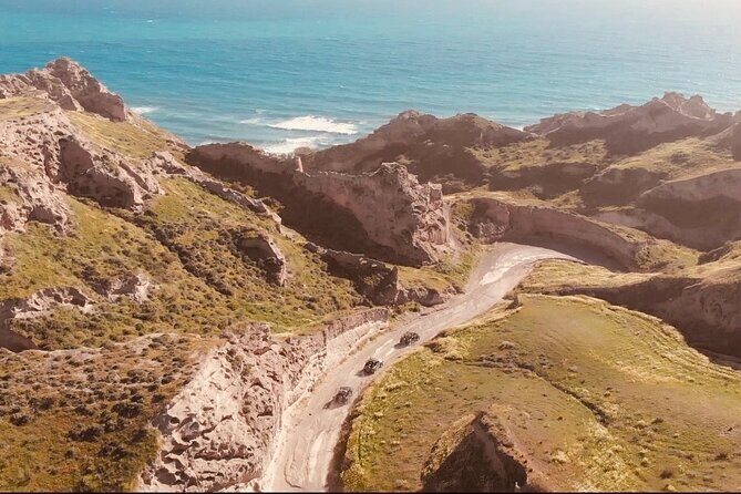 Santorini Wrangler Jeep Afternoon Convoy Tour - Why This Tour is a Must-Do for Santorini Visitors