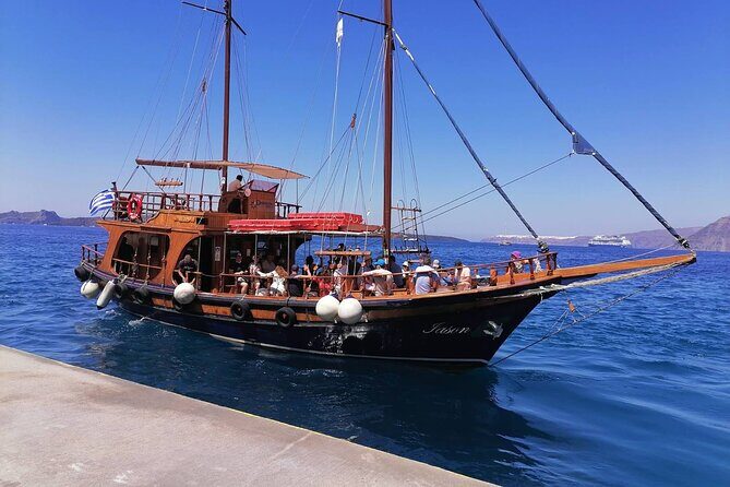 Santorini_Private experience: Exploring the Myth of Lost Atlantis - The Complete Experience: An Overview