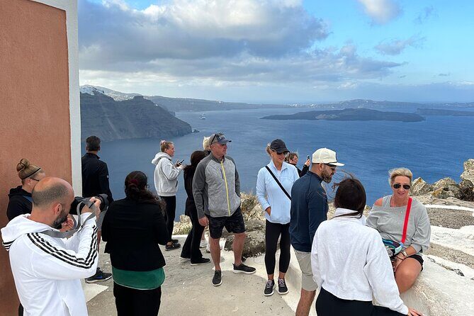Santorini's Famous Fira to Oia Hike: A Private tour Adventure - Itinerary Breakdown