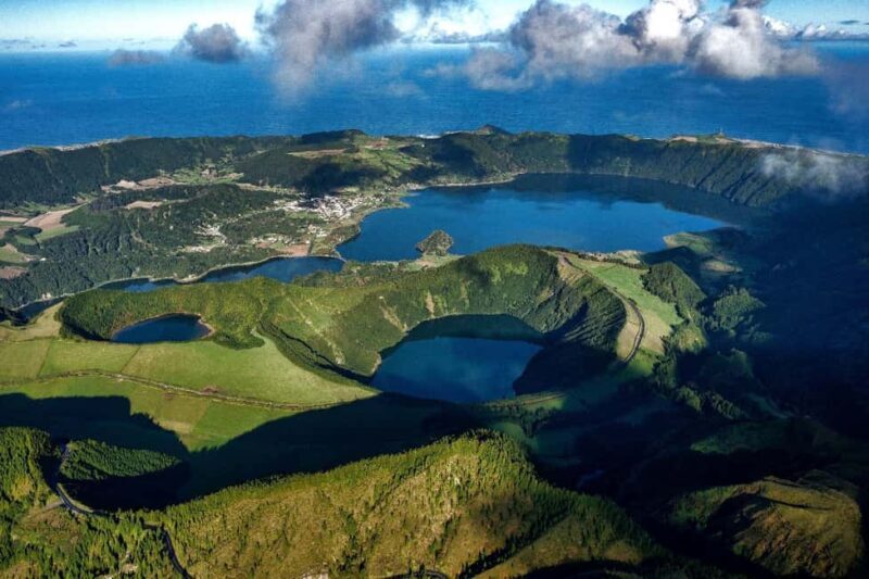 São Miguel 2-Day Tour: Sete Cidades, Fogo, Furnas & Nordeste - Day 1: Exploring the Heart of São Miguel  