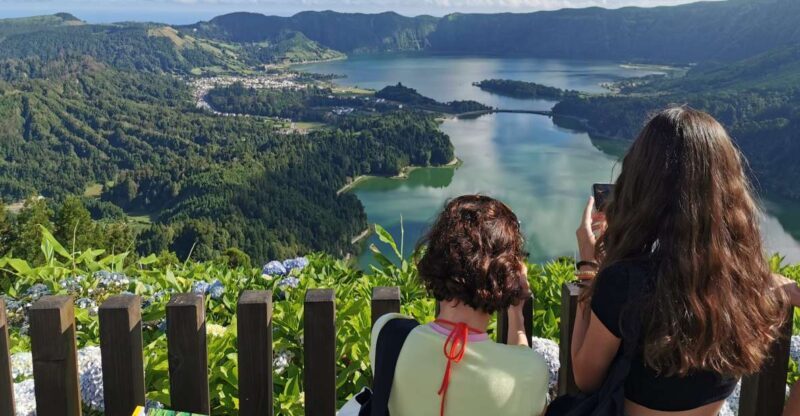 São Miguel 2-Day Tour: Sete Cidades, Fogo, Furnas & Nordeste - FAQs  