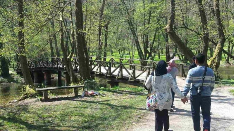 Sarajevo: Vrelo Bosne Nature Park Private Tour - Time for Relaxation and Exploration