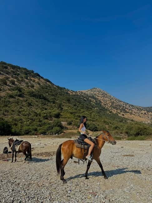 Saranda: Horseback Riding Tour - An Introduction to the Experience