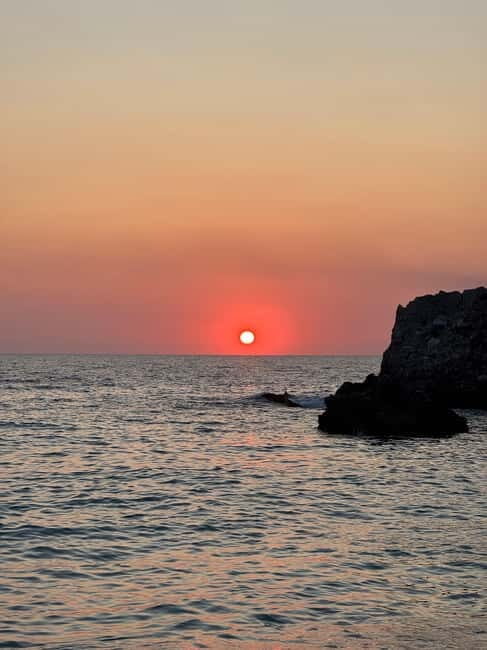 Sarandë: Sunset boat tour with local wine - Authentic Insights from Guests