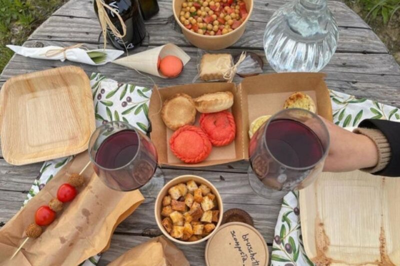 Sardinian Olive Oil tasting & Picnic among the olive trees - The Tasting and Food Pairings