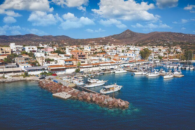 Saronic Gulf Escape: Beaches, Greek Flavors, Relaxation at Sea - Perdika: A Traditional Fishing Village