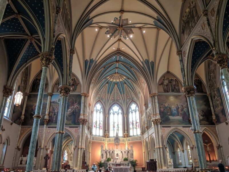 Savannah: Historic District, Islands & more VIP Private Tour - Key Points