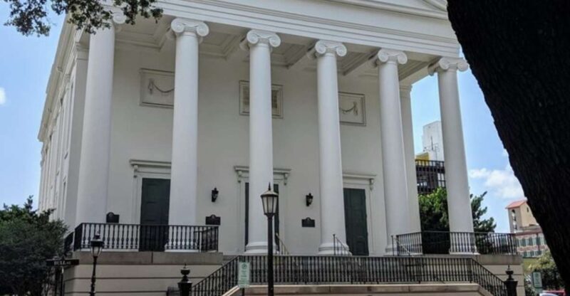 Savannah: Historic District, Islands & more VIP Private Tour - Exploring Savannah’s Historic Core