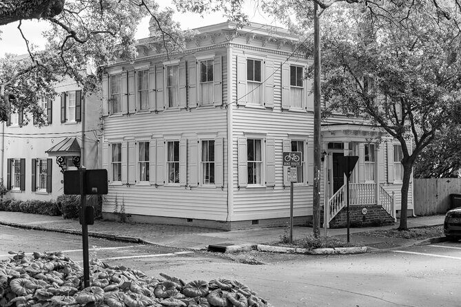 Savannah Photography Tour led by a Local Photographer - Who Should Take This Tour?