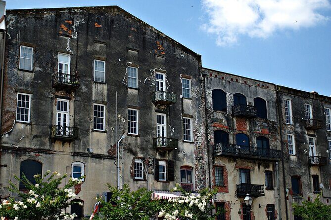 Savannah Scavenger Hunt Walking Tour and Game - Navigating Savannah’s Historic Streets