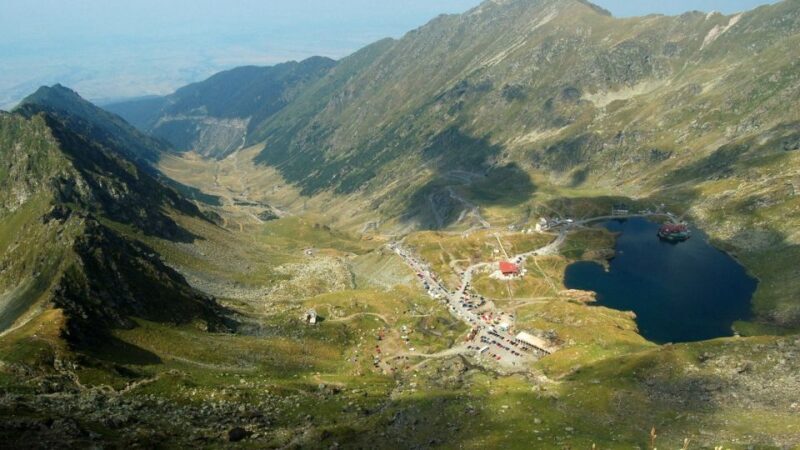 SB09-Transfgran Wonders:Journey through Bâlea Lake,Avrig - The Scenic Drive on Transfagarasan Highway