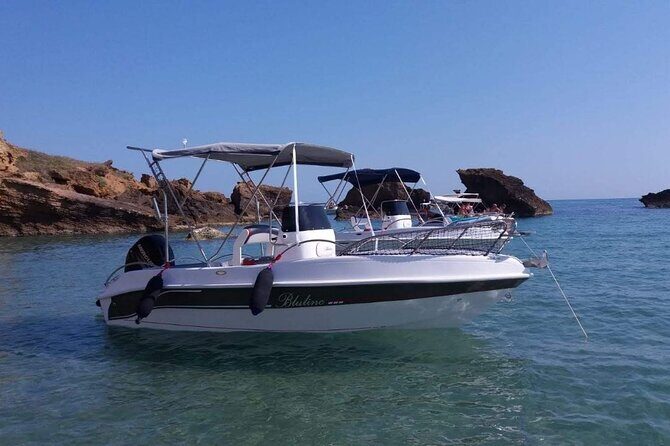 Scala dei Turchi in 3.5 hours, boat tour with stops for swimming - An In-Depth Look at the Tour Experience