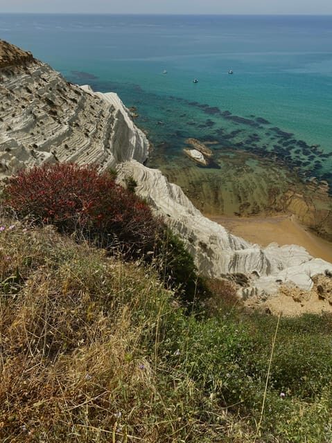 Scala dei Turchi: Tour of Beautiful Beaches with Aperitif - The Sum Up