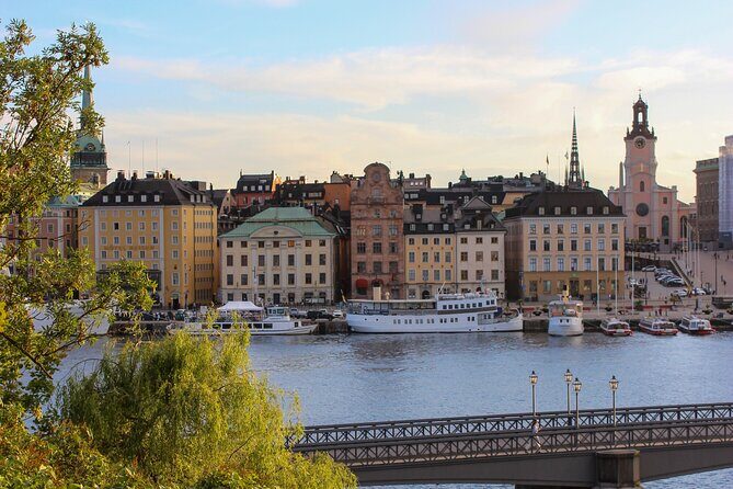 Scandinavian Art, Architecture and Design Tour in Stockholm - Key Points