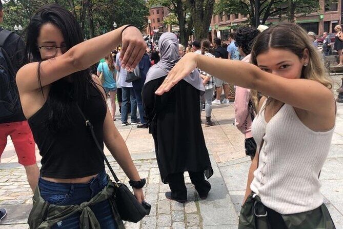 Scavenger Hunt Adventure in Dowtown Las Vegas - Key Points