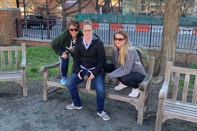 Scavenger Hunt Adventure in London by Zombie Scavengers - Key Points