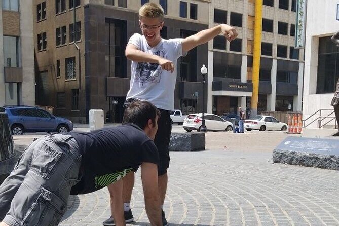 Scavenger Hunt Adventure in Ottawa by Wacky Walks - What to Expect from the Ottawa Scavenger Hunt