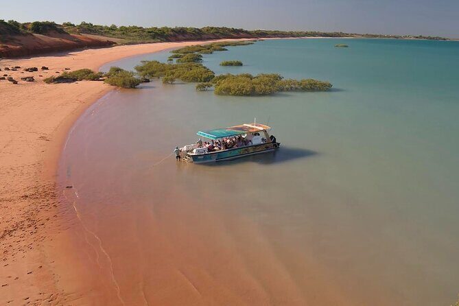 SCENIC AND PREHISTORIC CRUISE - Sparkling Wine & Gourmet Platters - A Closer Look at the Kimberley Coast Experience